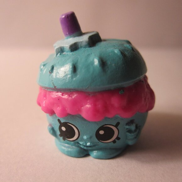Shopkins | Toys | Shopkins Season 8 Figure 859 Blue Sloppy Jojo | Poshmark